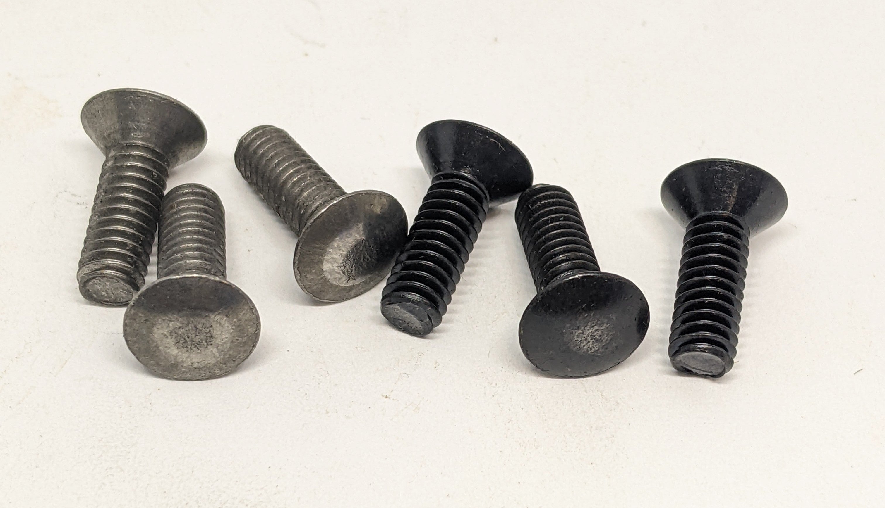 #8-32 X 1/2" Unslotted Oval Head Machine Screws, Plain – Blacksmith ...