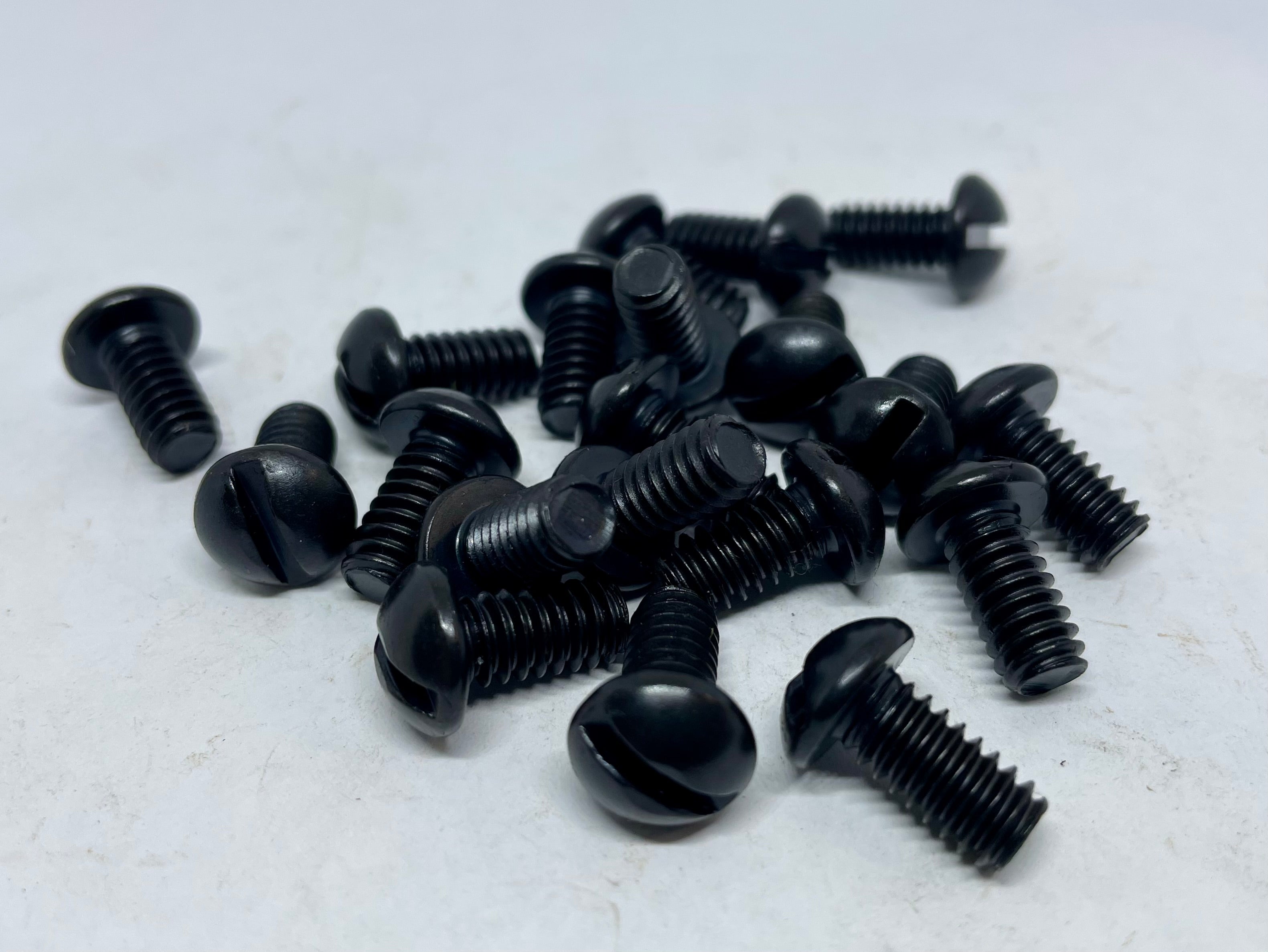 #4-40 X 1/8" Slotted Round Head Machine Screws, Black Oxide ...