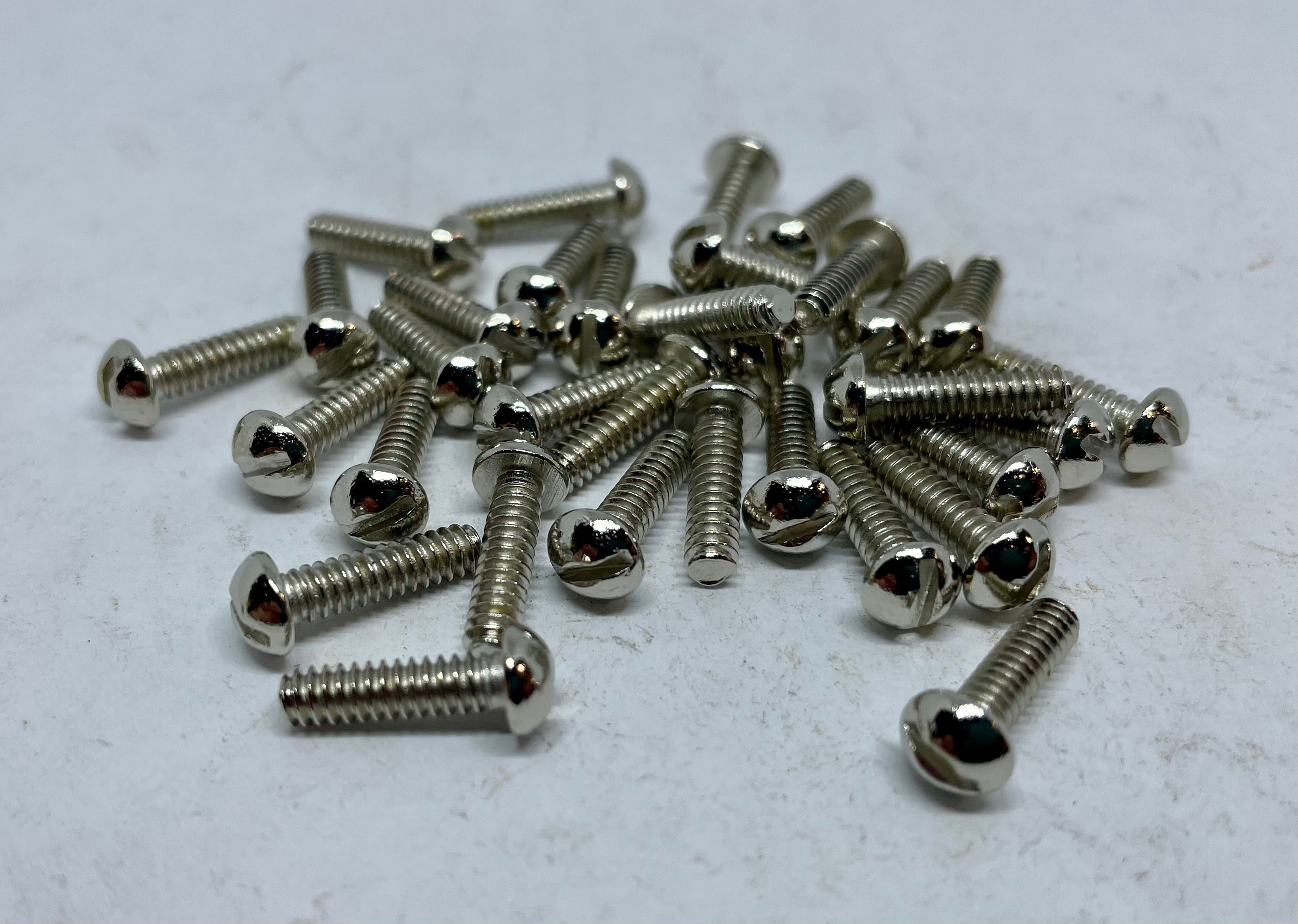 #6-32 X 1/2" Slotted Round Head Machine Screws, Nickel – Blacksmith ...